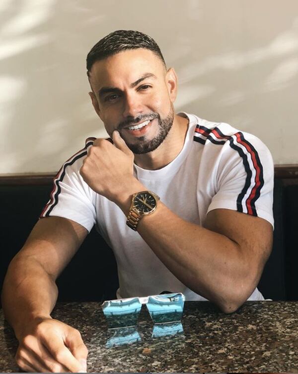 (Video) Excombatiente Carlos “Coto” Hernández se agarró a golpes en ...