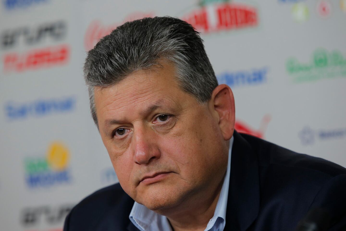 Raúl Pinto revela que salida de Johnny Acosta fue por pedido de Pato ...