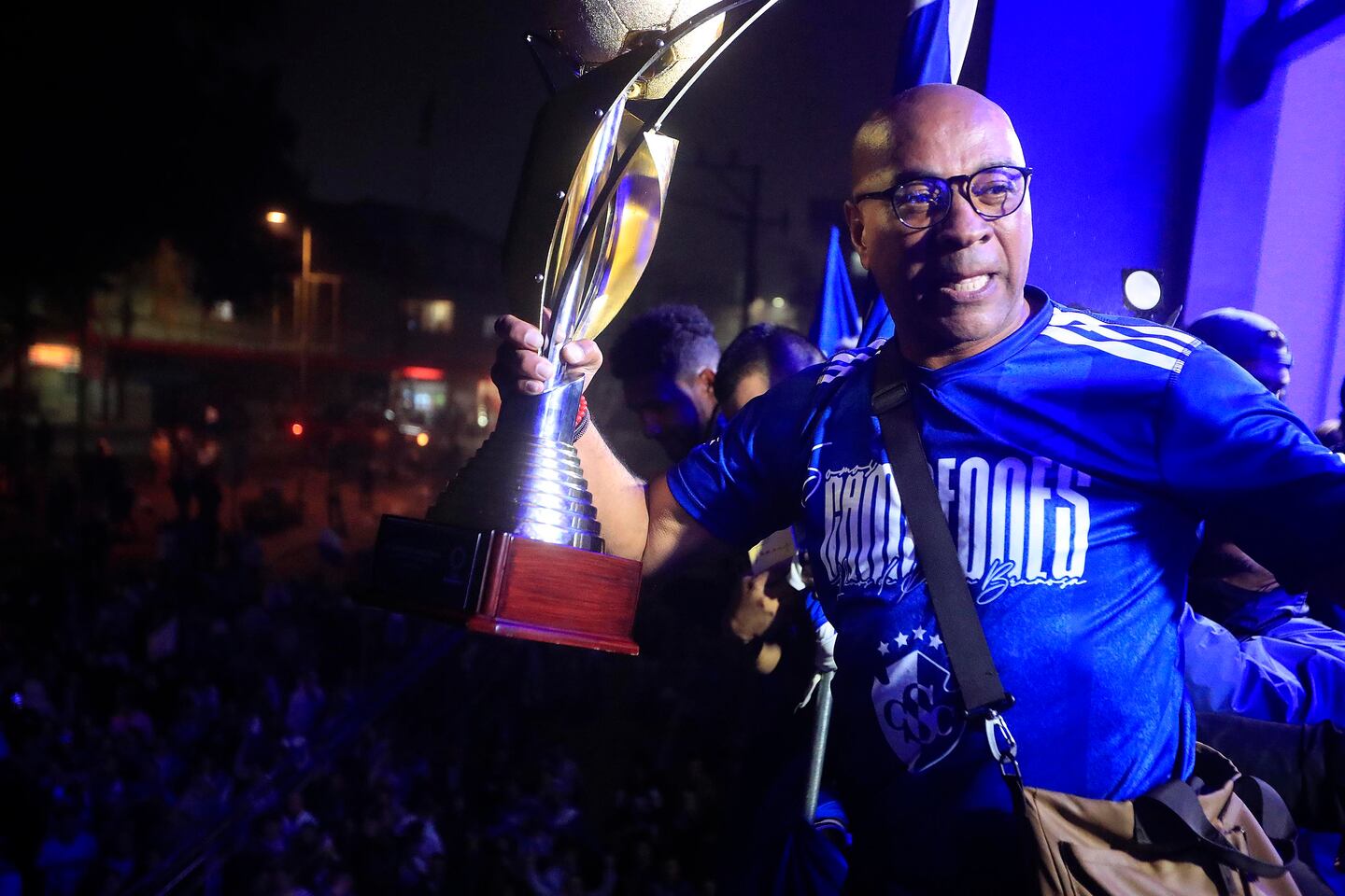 Cartaginés le da las gracias a Mauricio Wright | La Teja