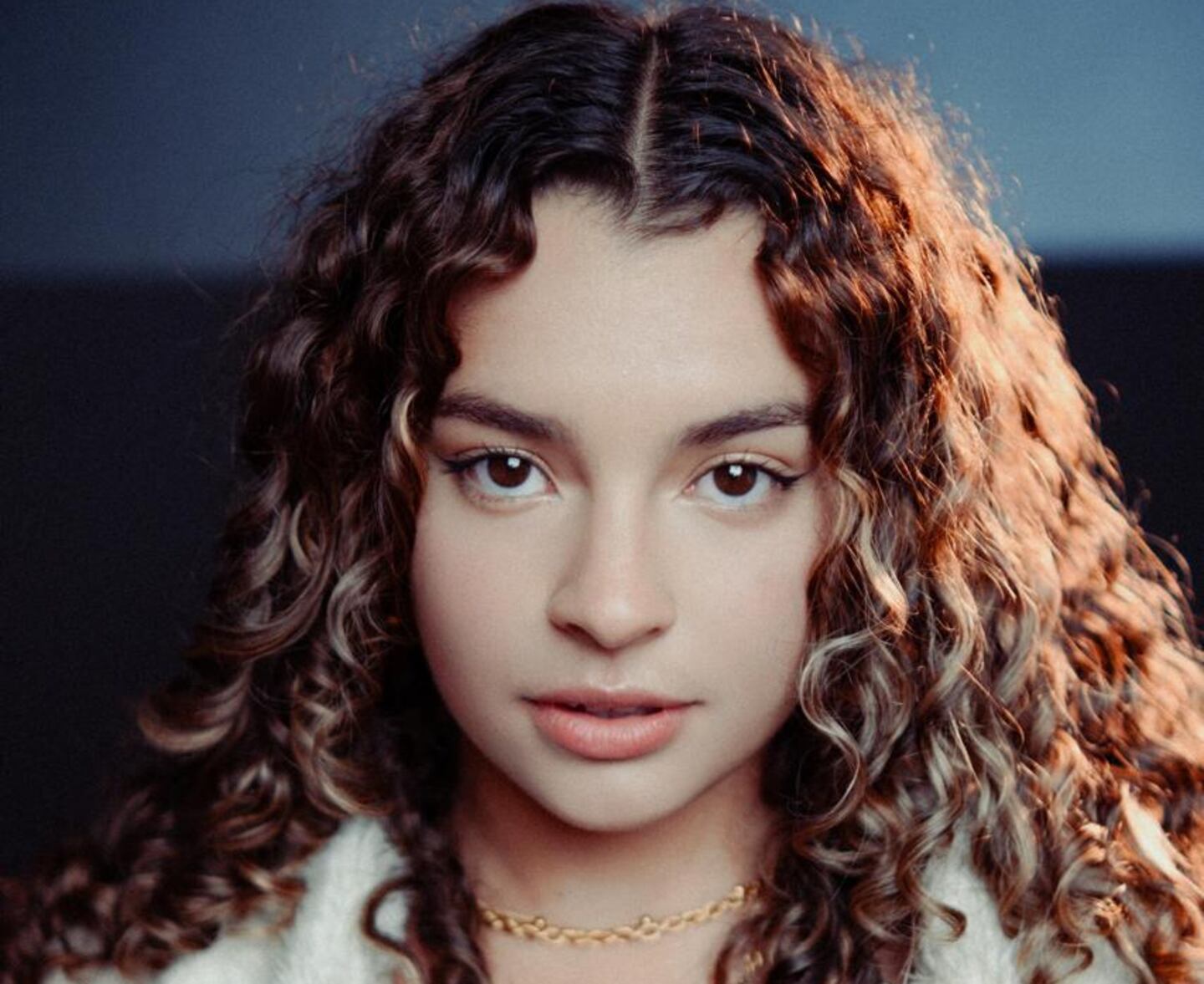 Itzel fusiona el baile con la música para conquistar el corazón de los ticos | La Teja