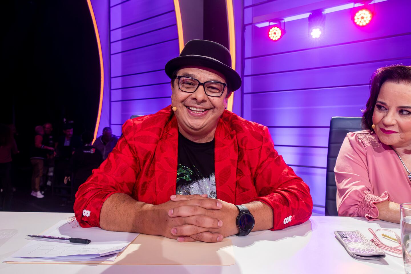 El comediante Alex Costa hizo una confesión y de paso causó envidia en ...