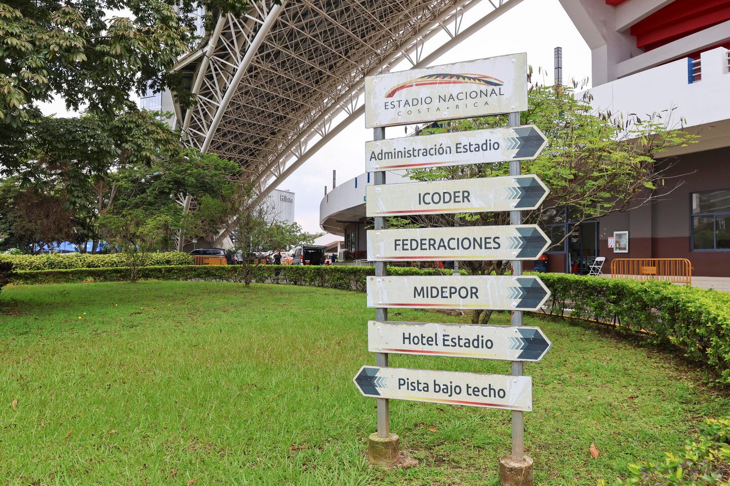 Este es el atleta costarricense que recibe la beca más alta del país ...