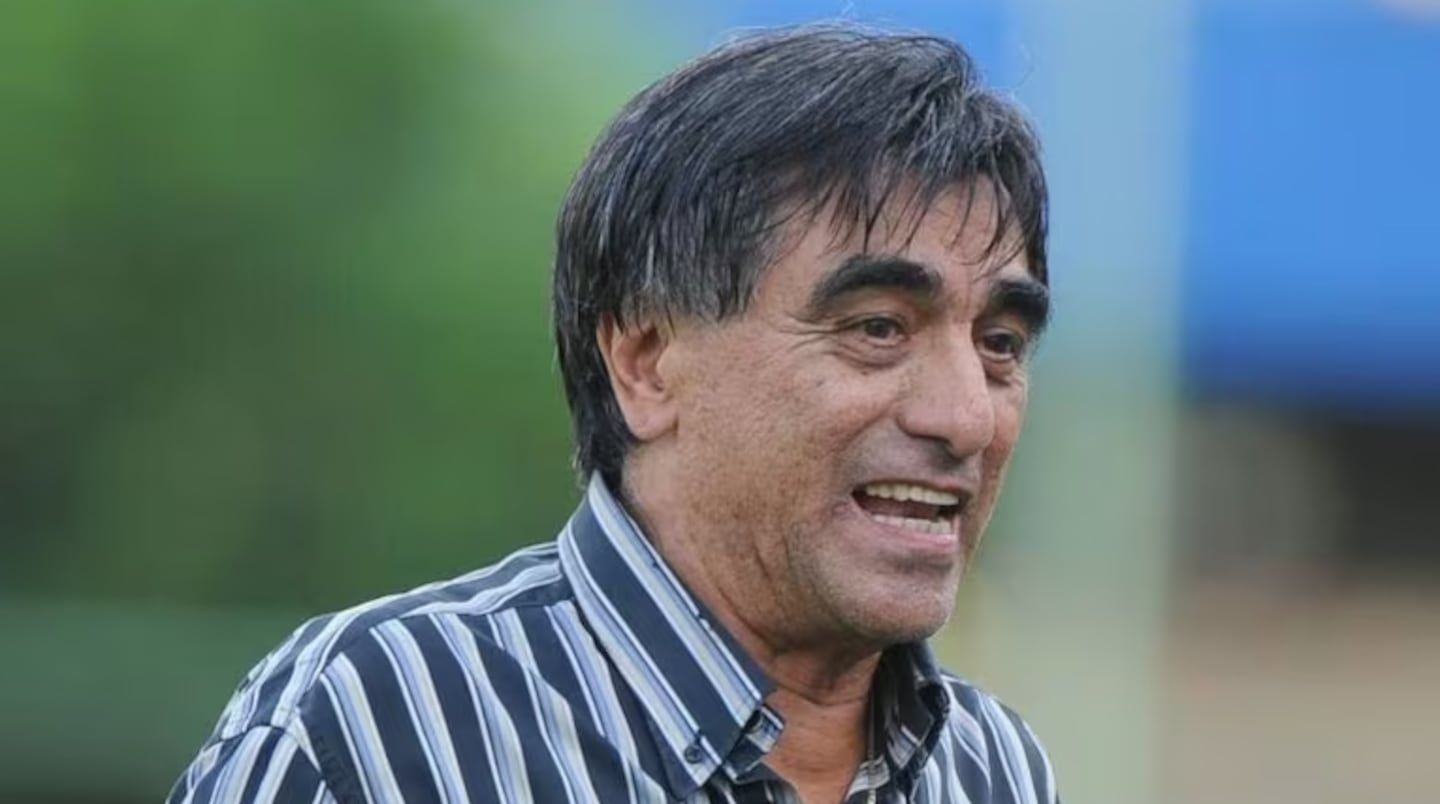 Fallece Mario César Jacquet, histórico exjugador y entrenador paraguayo ...