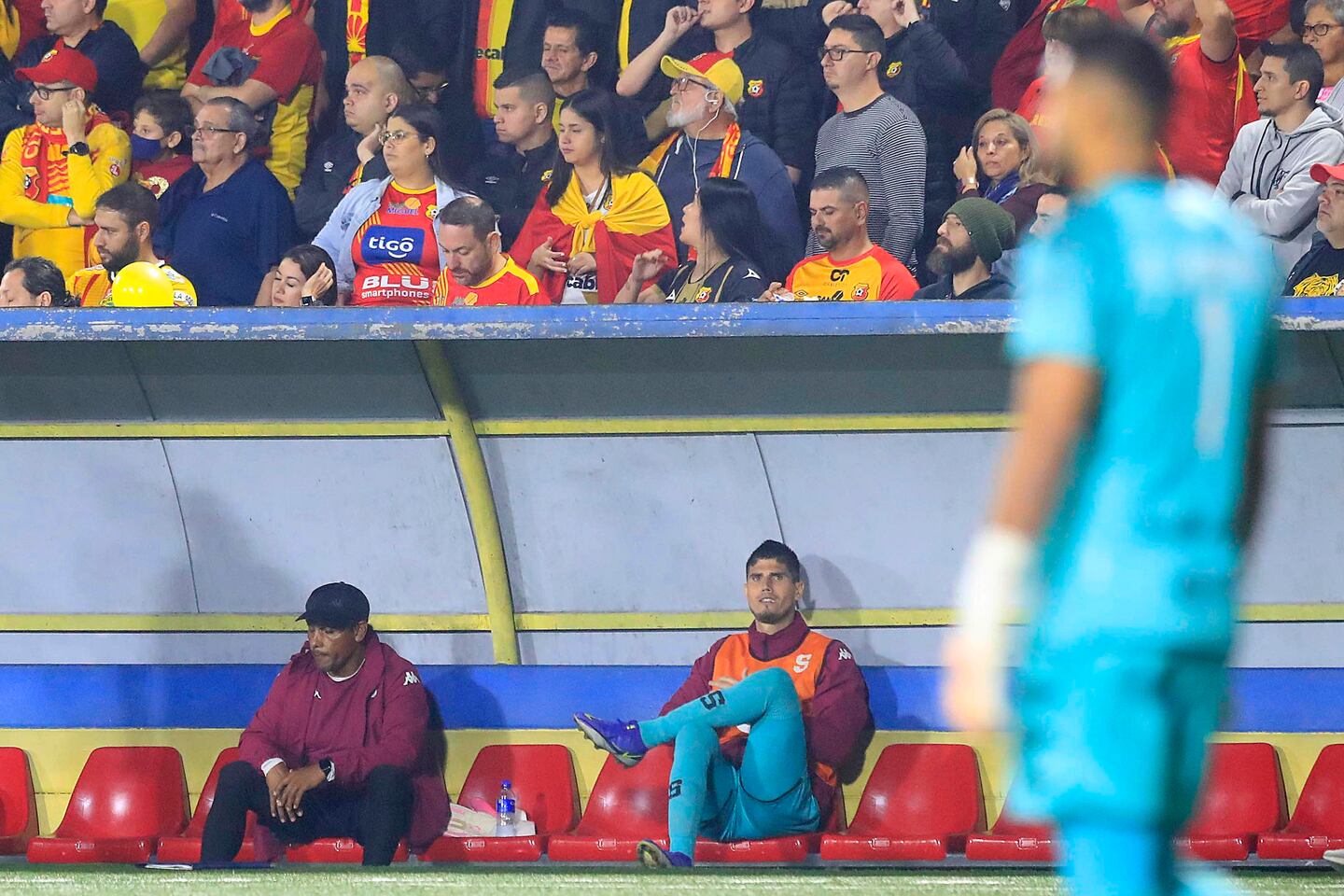 Error de Kevin Chamorro reabrió el debate sobre la portería morada | La ...