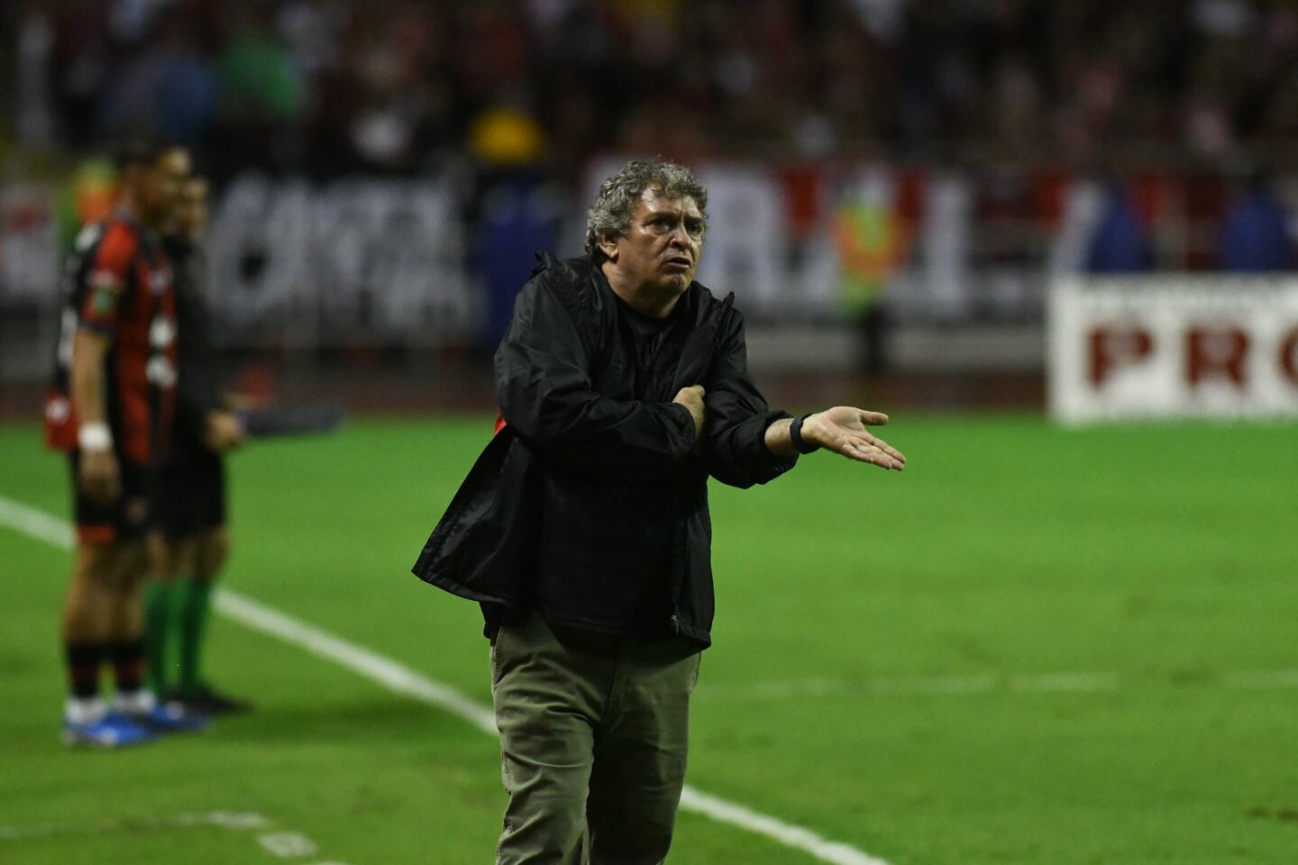 Machillo Ramírez le envió un mensaje a Jafet Soto a raíz de lo sucedido en el primer partido de ...