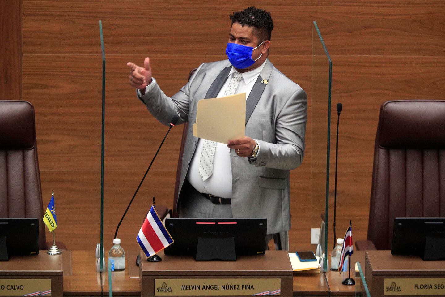 OPINIÓN: Antivacunas penetran hasta la Asamblea Legislativa | La Teja