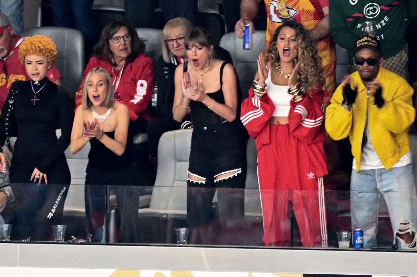 Así apoya Taylor Swift a su pareja Travis Kelce en el Super Bowl | La Teja