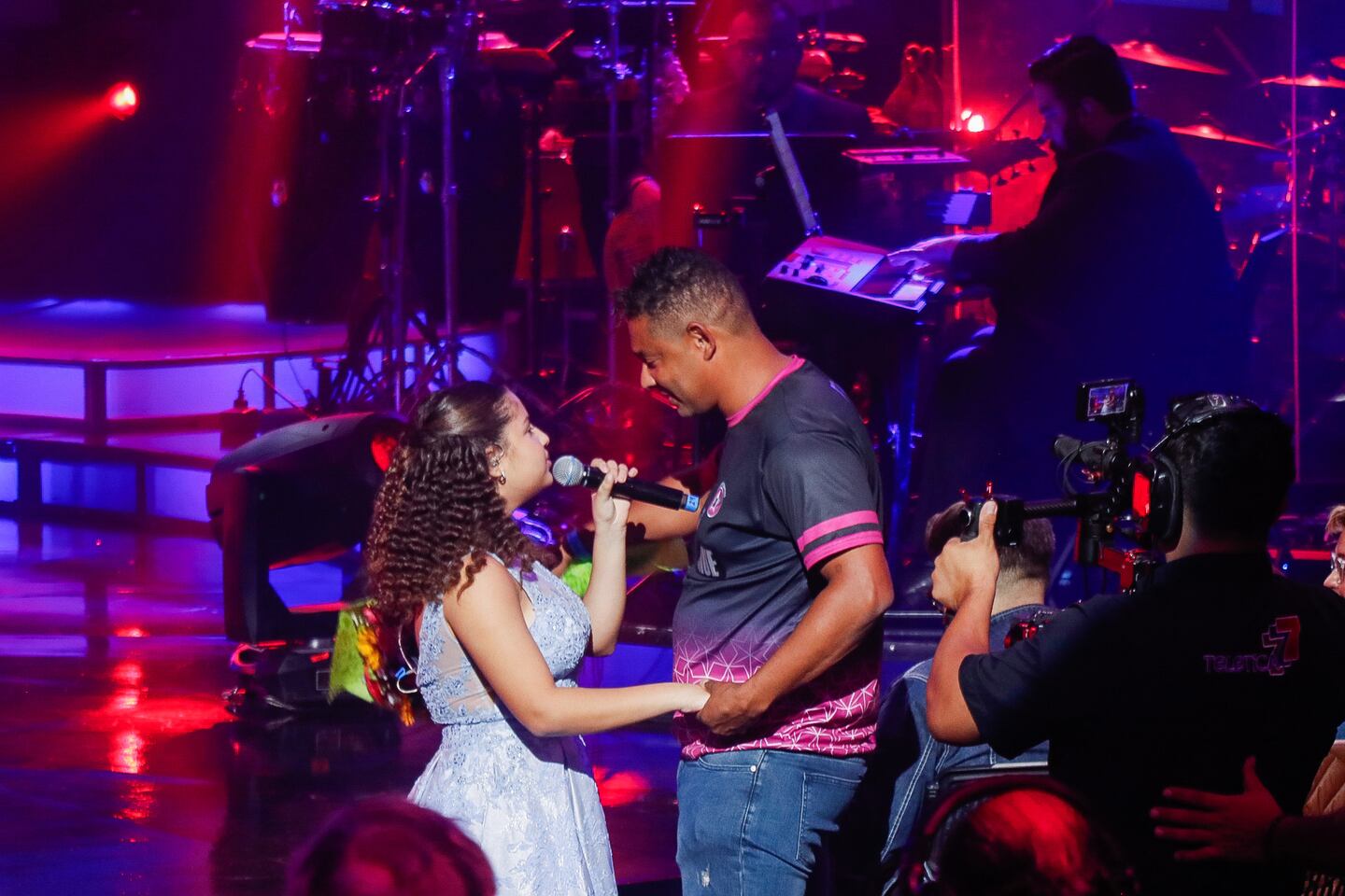 Amanda Alonso y Valery Álvarez abandonaron Nace una estrella en una ...