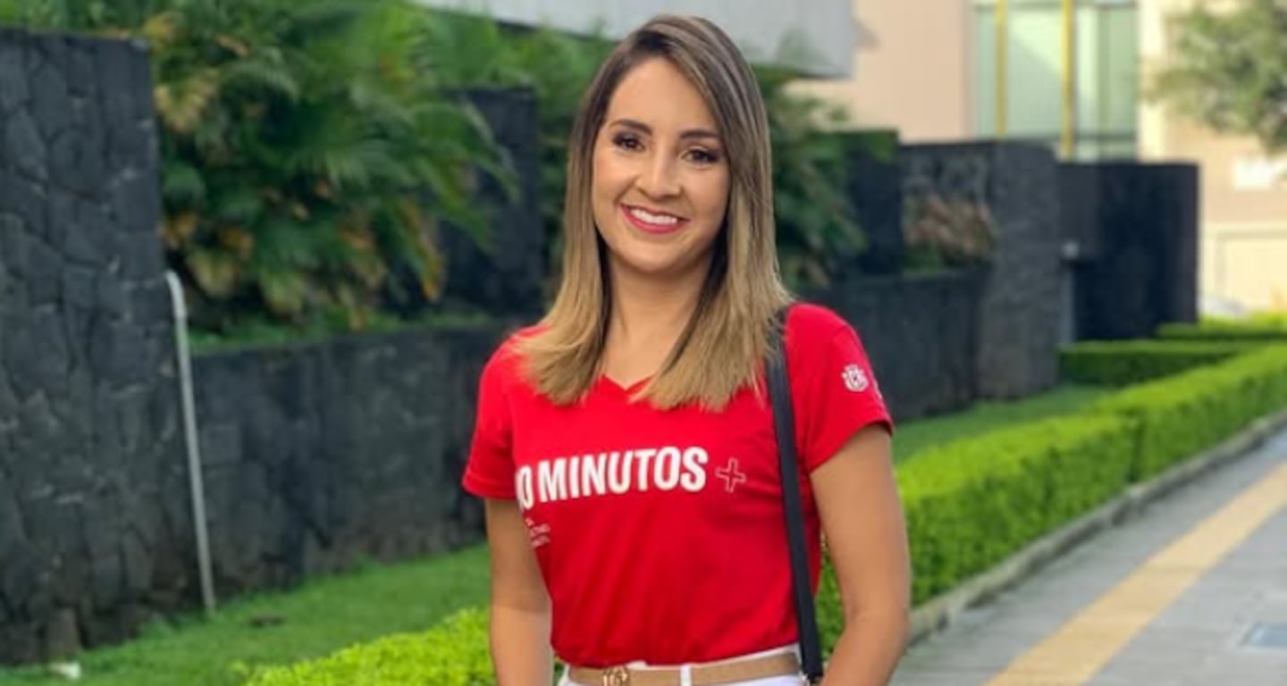 Laura Brenes luce así de linda con su panzota de embarazo mientras ...