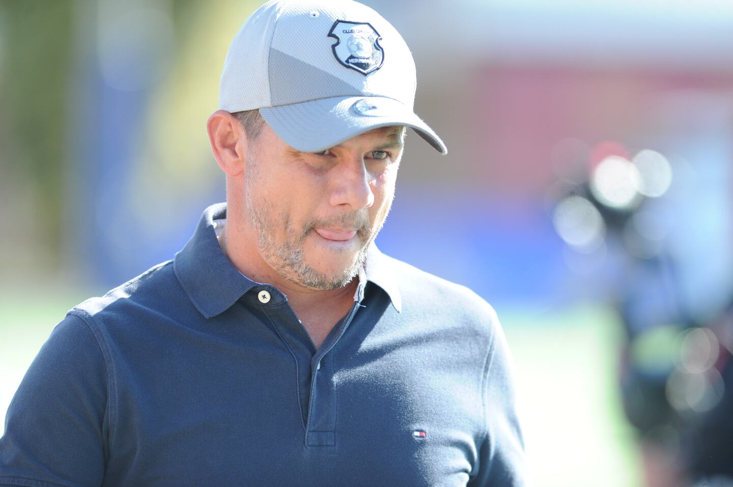 Alexander Vargas pone a sufrir a un juvenil del Herediano | La Teja