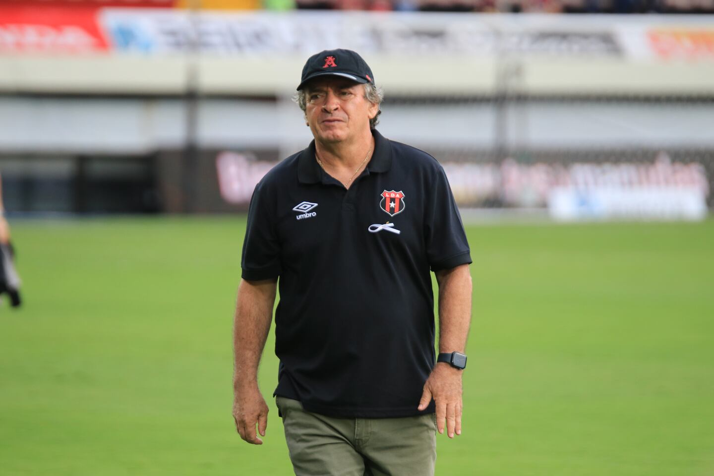 Machillo Ramírez quedó contra la pared con pregunta del clásico previo ...