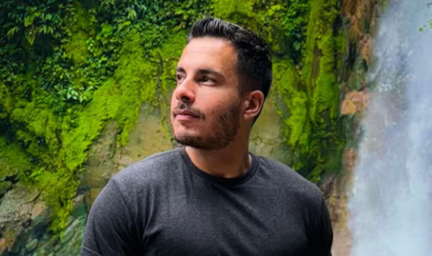 Locutor Julio Solís dice por qué le gustan los hombres y hace tremenda revelación | La Teja