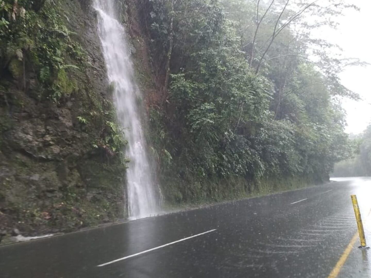 Temporal: Ruta 32, cerro de la muerte y Cambronero estarán cerradas ...