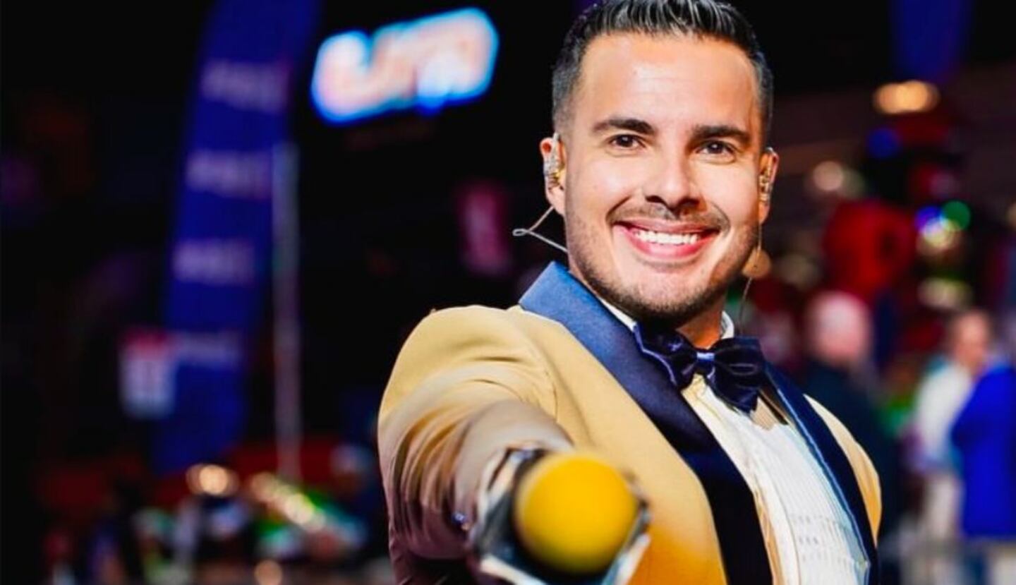 Periodista de Canal 8, Julio Solís, reveló que hay una voz que le habla y le dice qué hacer | La ...