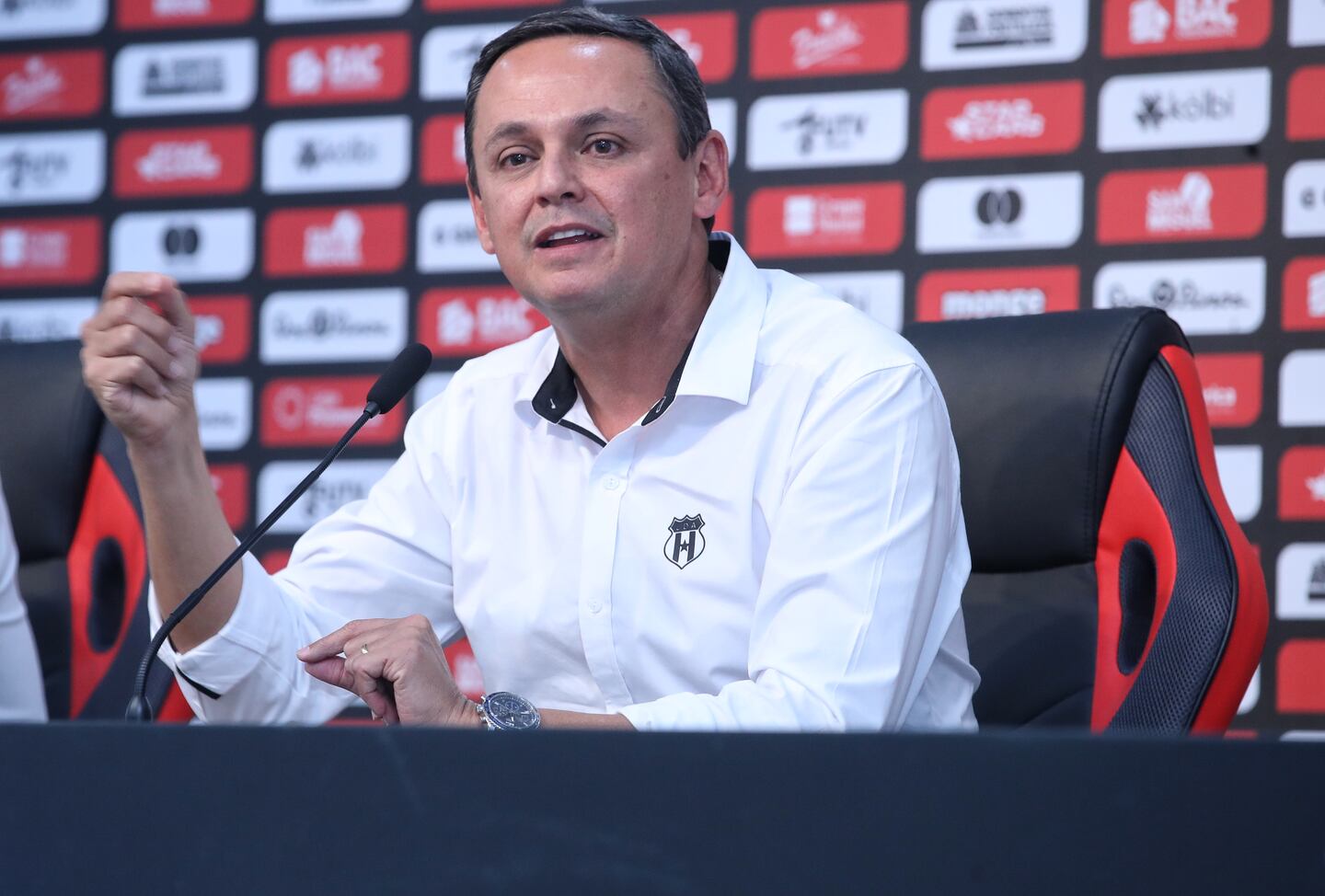 Fernando Ocampo: “Nuestro primer equipo tiene lo mejor, sin excusas ...