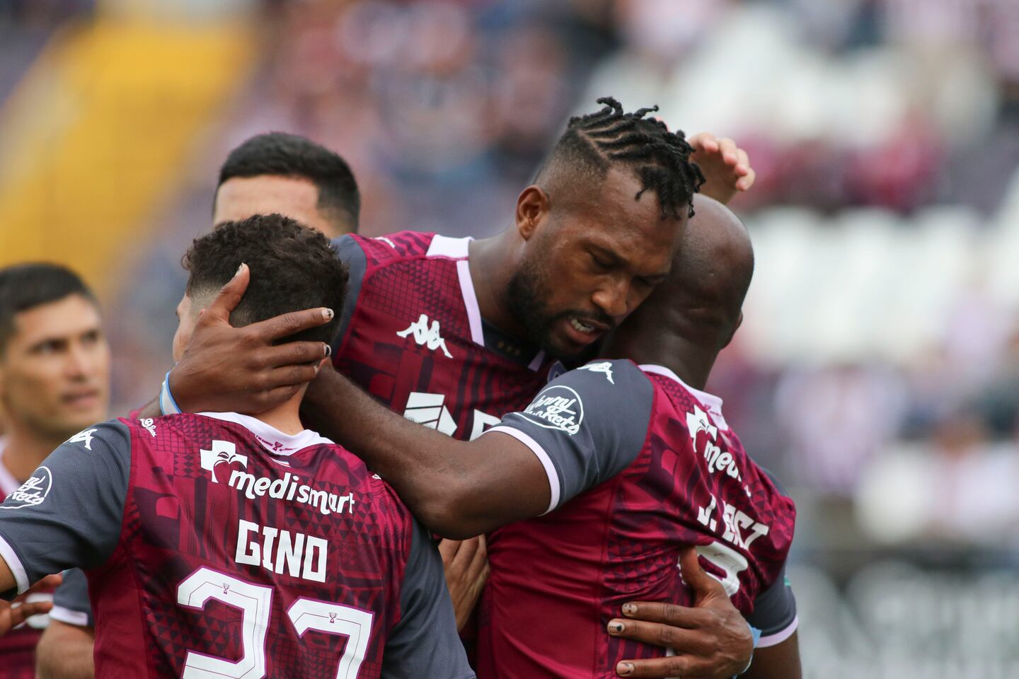 Saprissa sorprende al usar el mismo color que Alajuelense en su nuevo ...