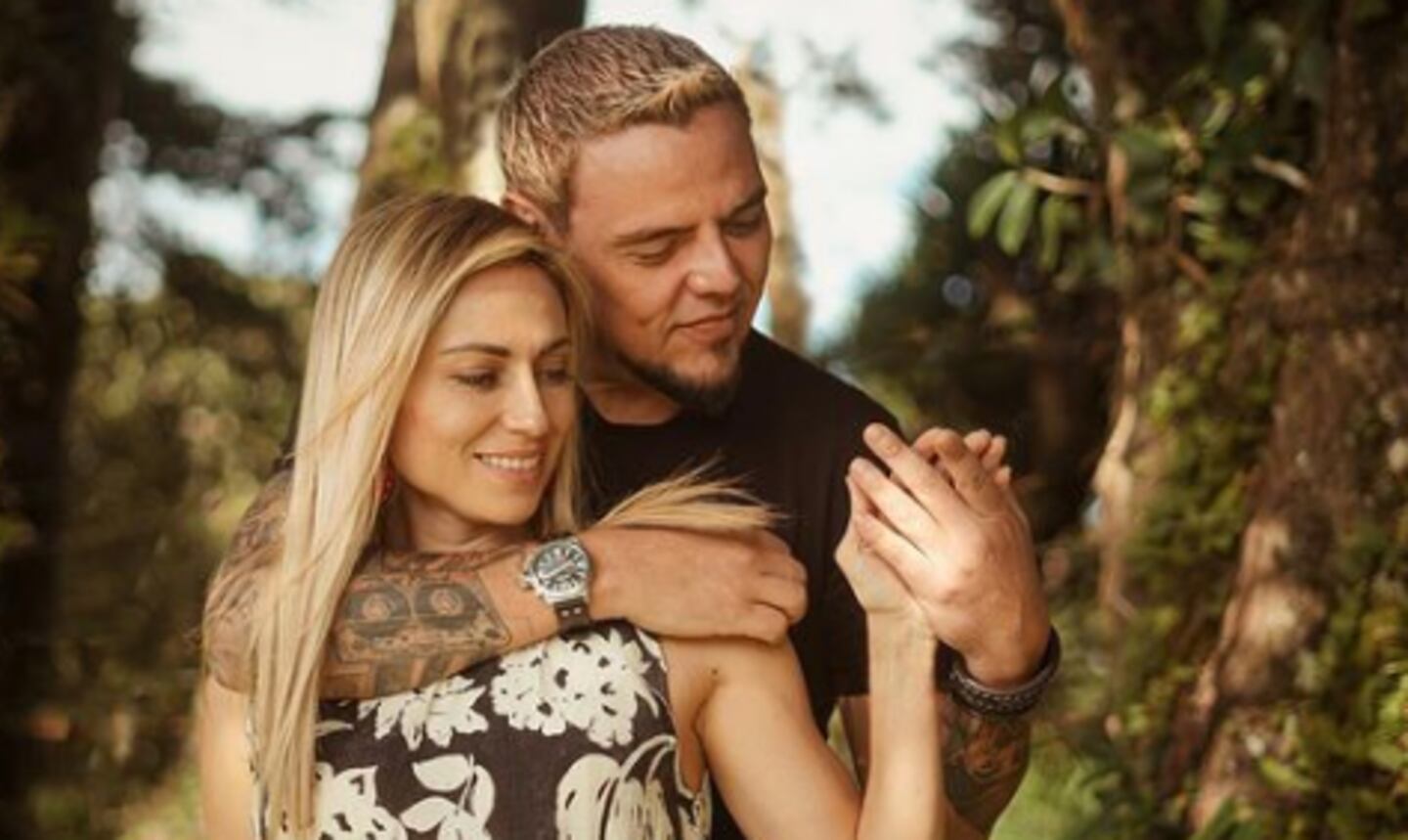 Eloy Mora compartió una sesión de fotos muy romántica con su novia | La ...