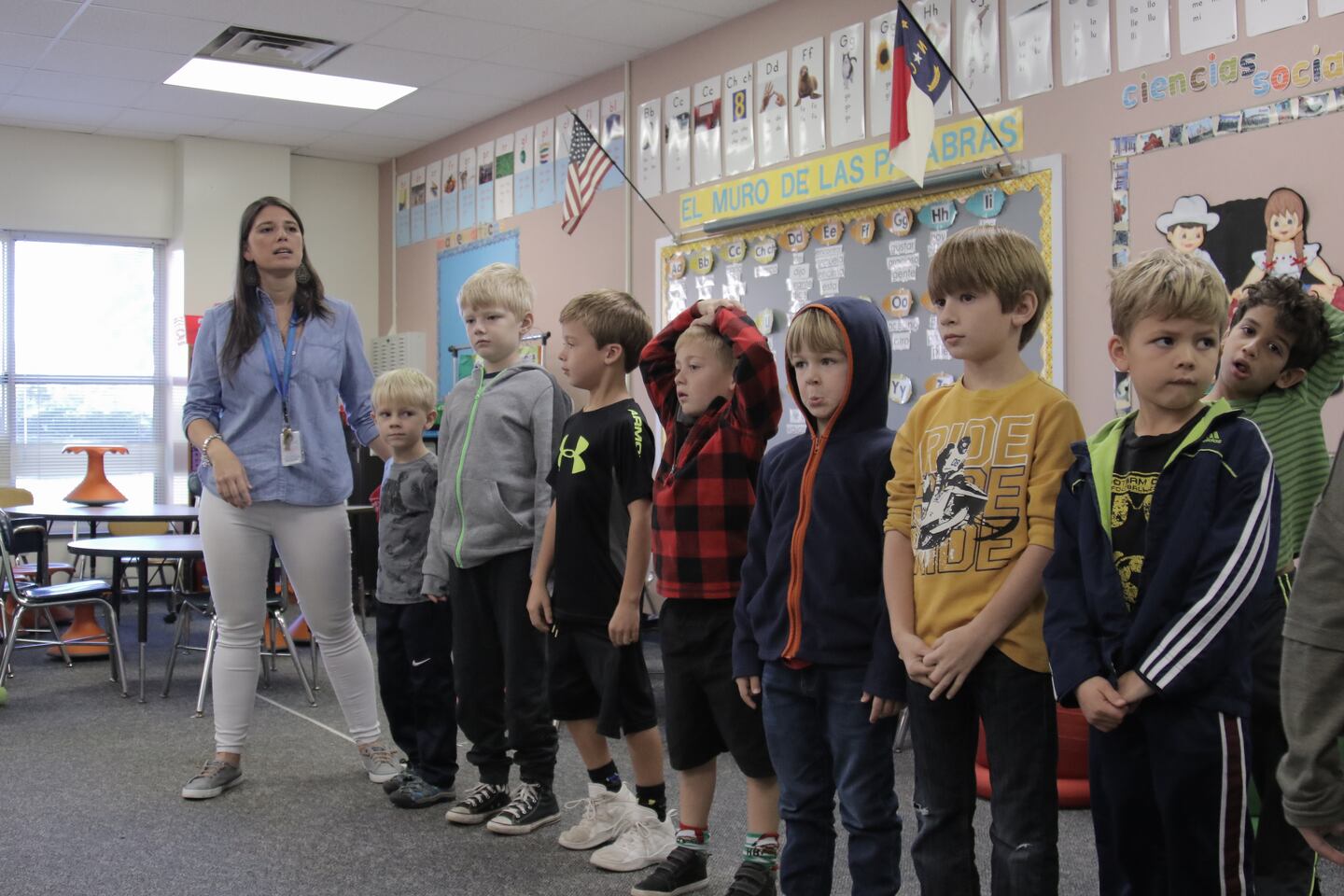 (Video) Escuelas gringas andan buscando maestros ticos de español | La Teja