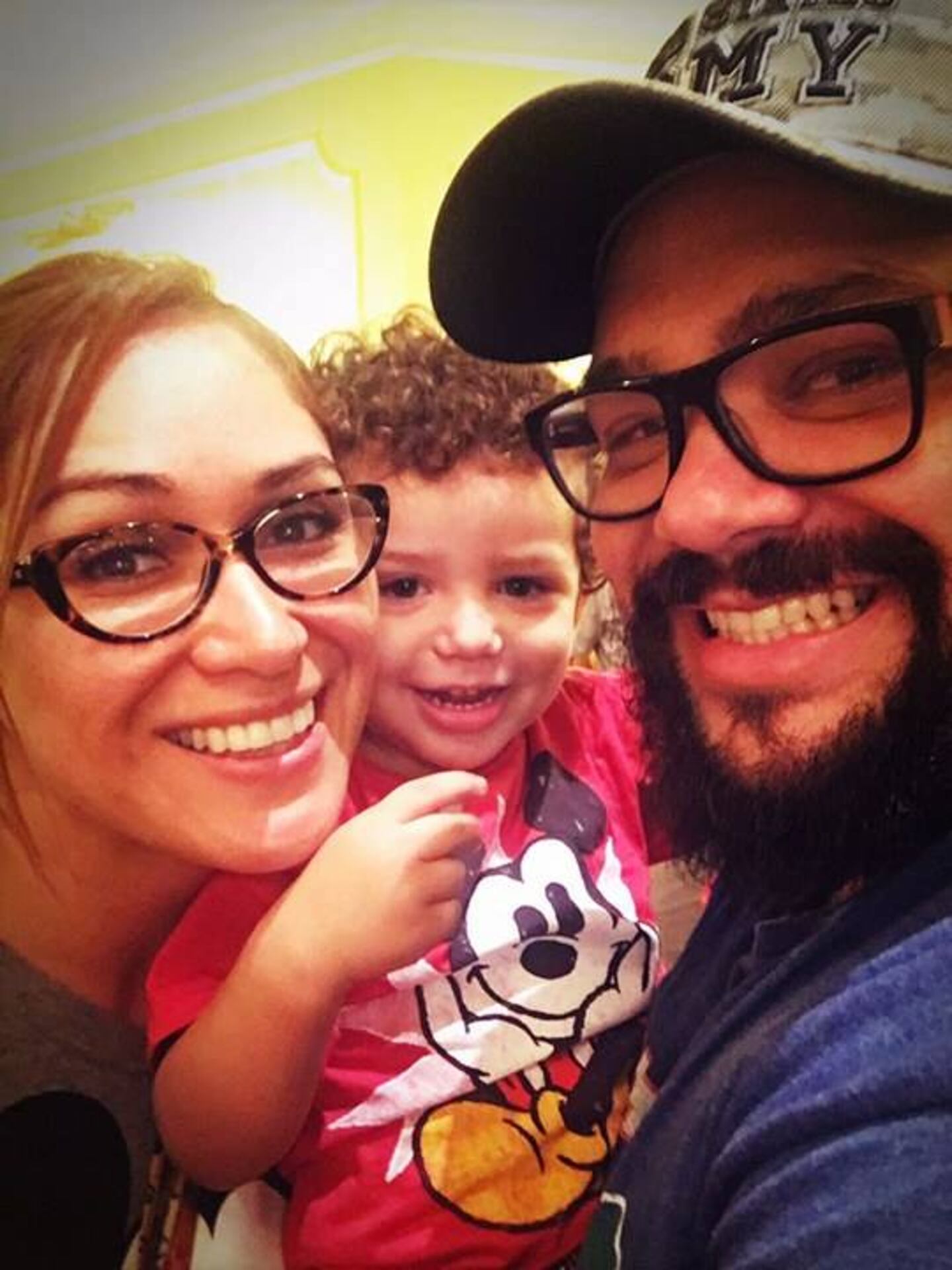 Mikaela, la hija de Tavo Gamboa y Vicky Fuentes, viene con varios ...