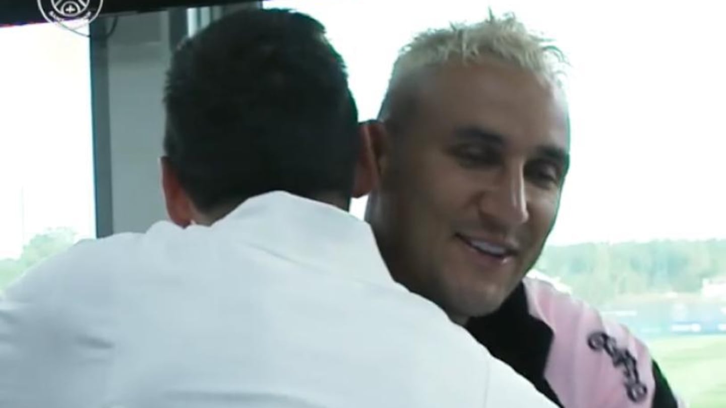 Keylor Navas recibió a Lionel Messi con un abrazo | La Teja