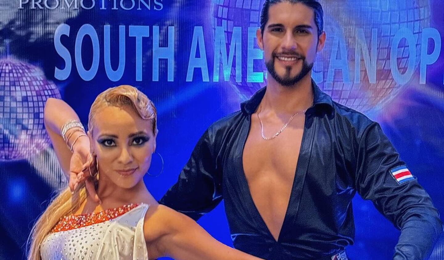 Bailarines Yessenia Reyes y César Abarca le gritan así al mundo entero ...