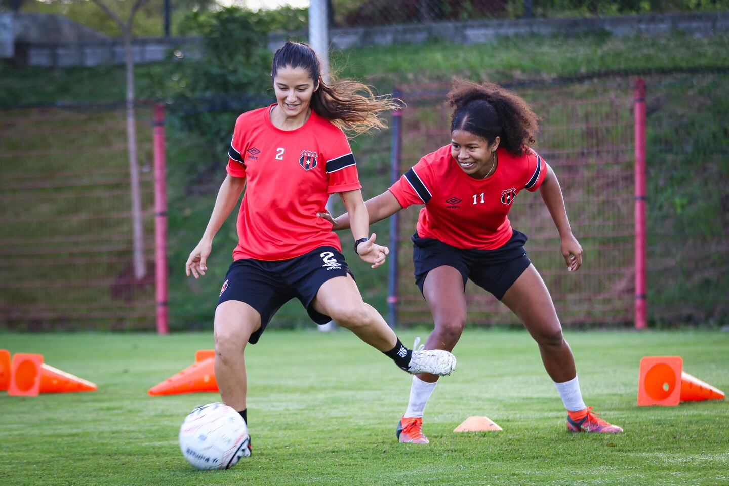 María José Brenes ya dio una probadita de a qué se dedica después de ...