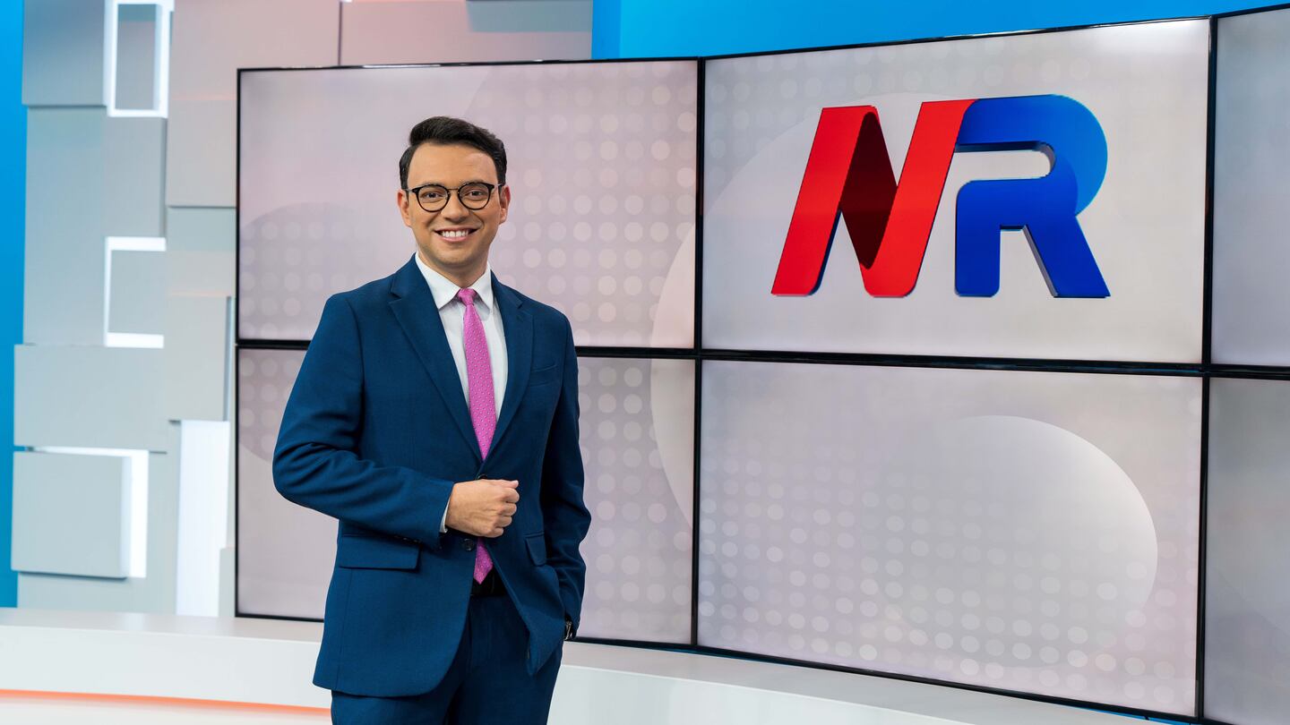 Periodista de Repretel, Alonso Solís, se casó y así disfruta con su ...